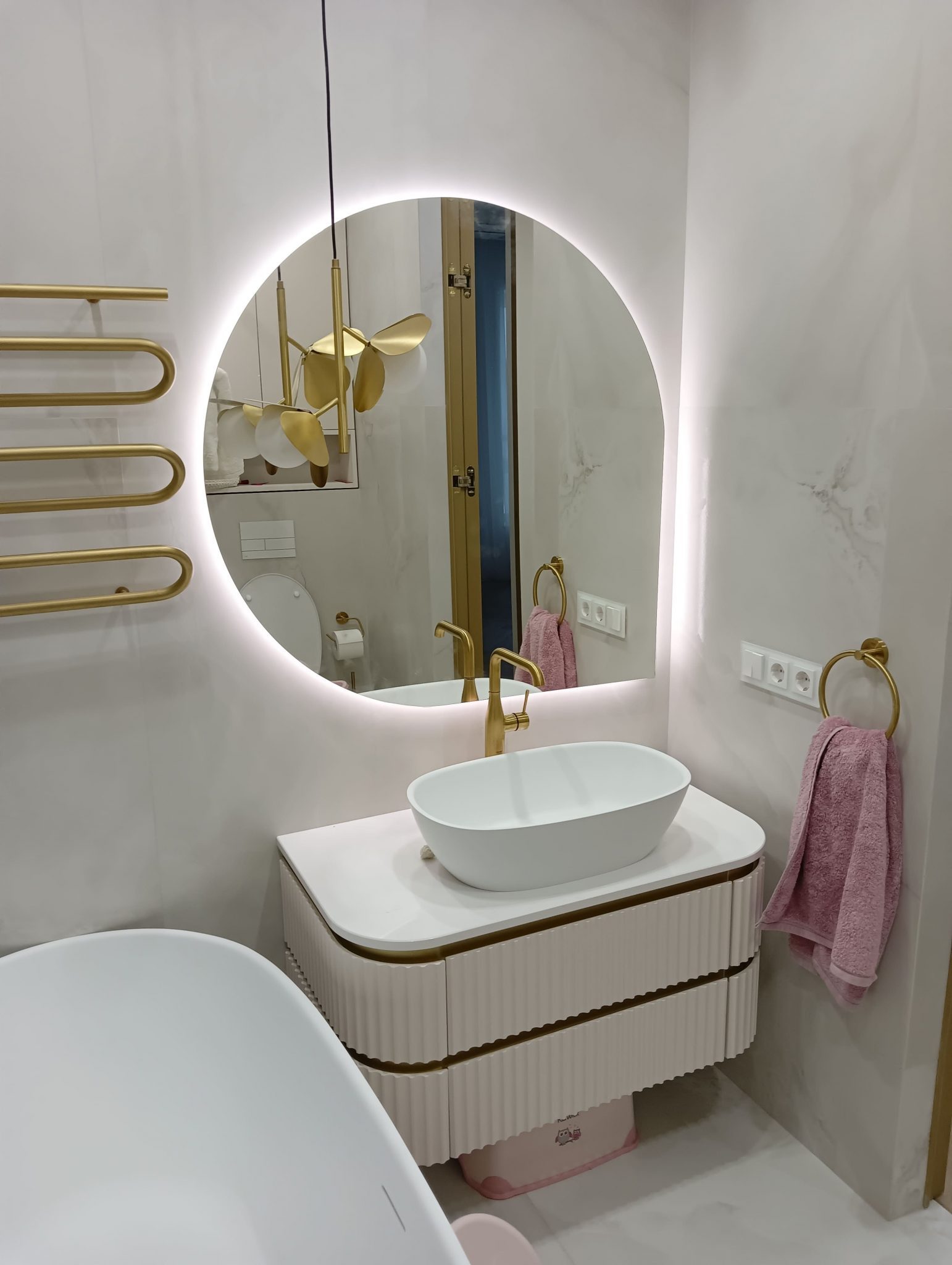 Купить зеркало с подсветкой в Москве — Drop | Miralls